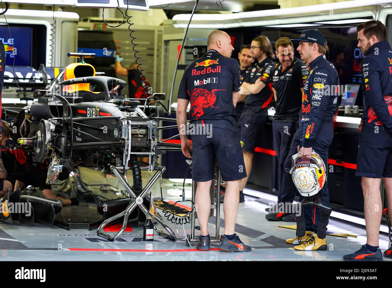 VERSTAPPEN Max (ned), Red Bull Racing RB18, portrait during the Formula ...