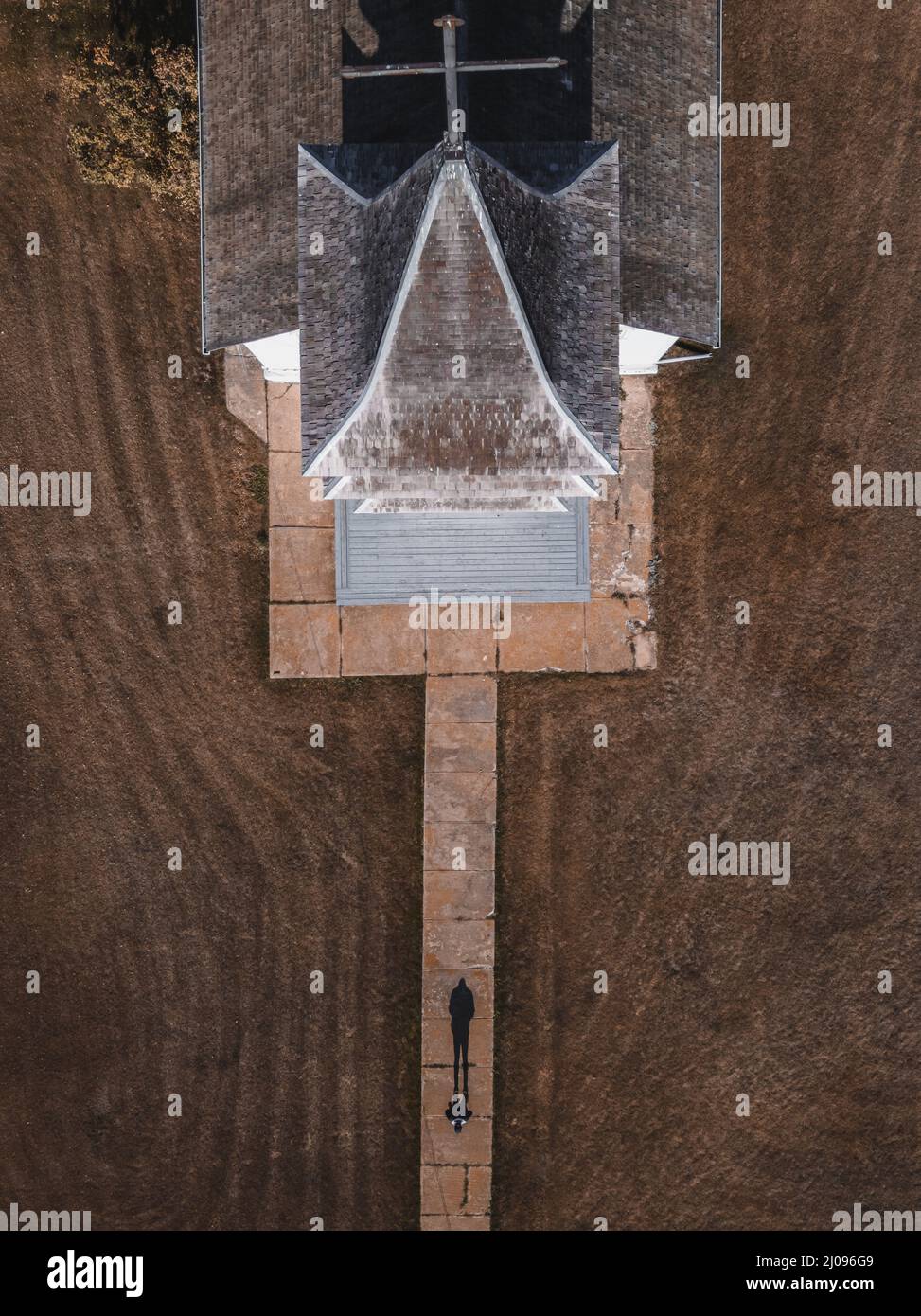 Top view of a building with a path in the front Stock Photo - Alamy