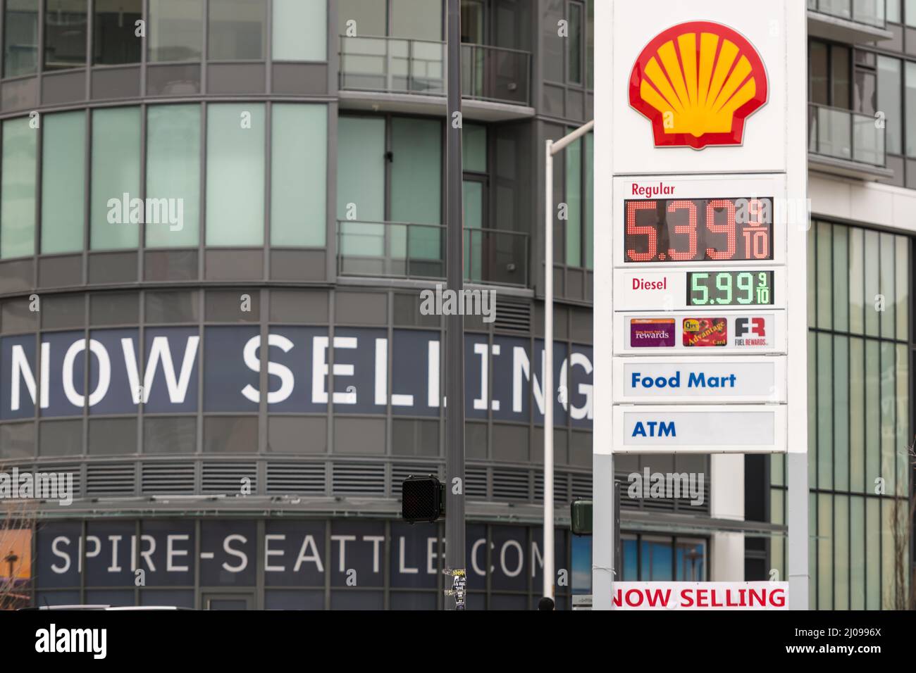 Seattle, USA. 17th Mar, 2022. Unleaded gas at The Shell gas station on ...