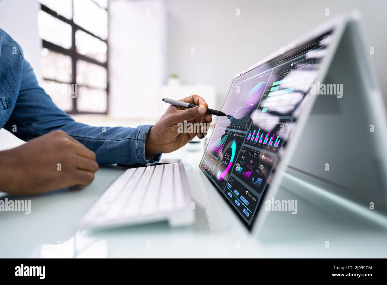 KPI Business Data Dashboard Analytics On Hybrid Laptop Stock Photo - Alamy