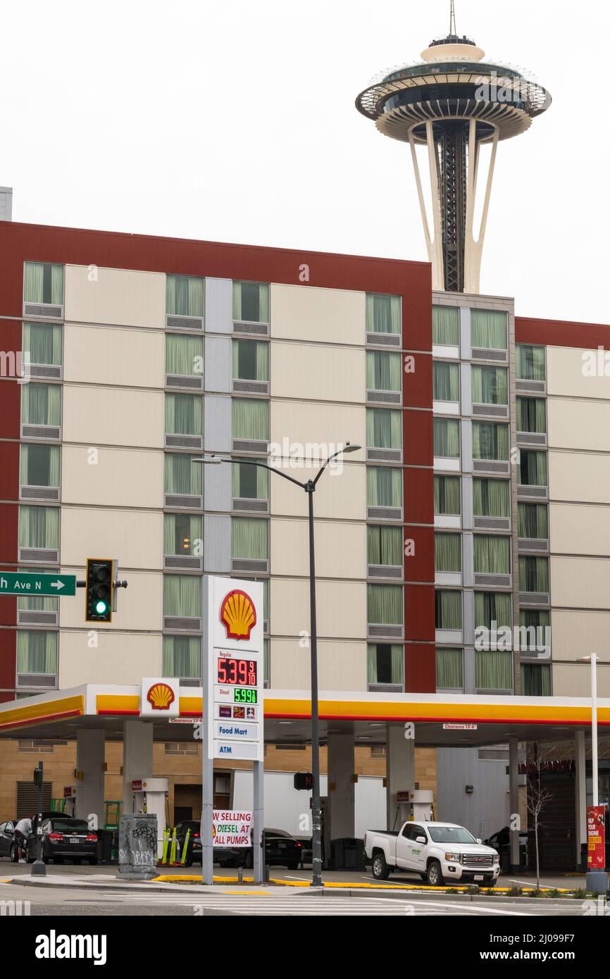 Seattle, USA. 17th Mar, 2022. Unleaded gas at The Shell gas station on ...
