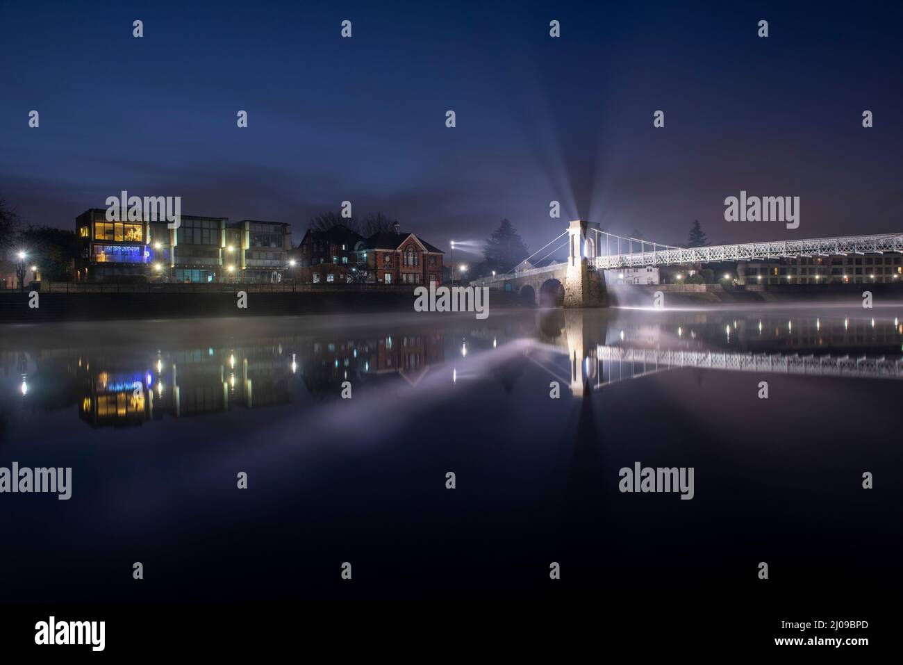 Victoria suspension bridge hi-res stock photography and images - Alamy