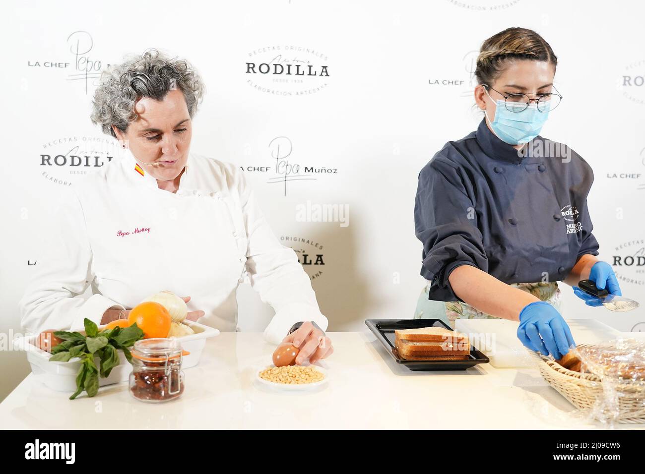 Spanish chef Pepa Muñoz performs a show-cooking at Rodilla Callao store ...