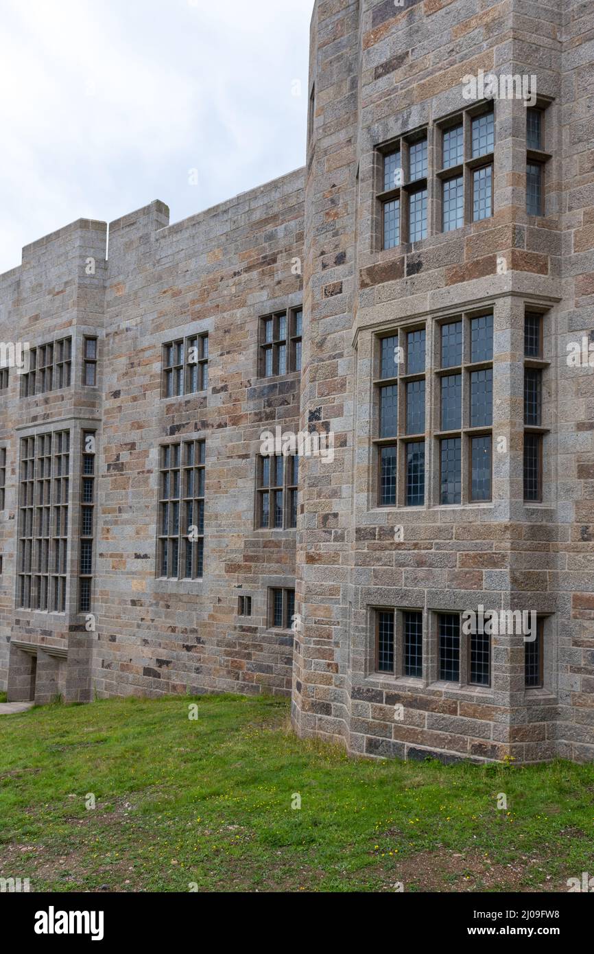 Castle drogo devon architecture hi-res stock photography and images - Alamy