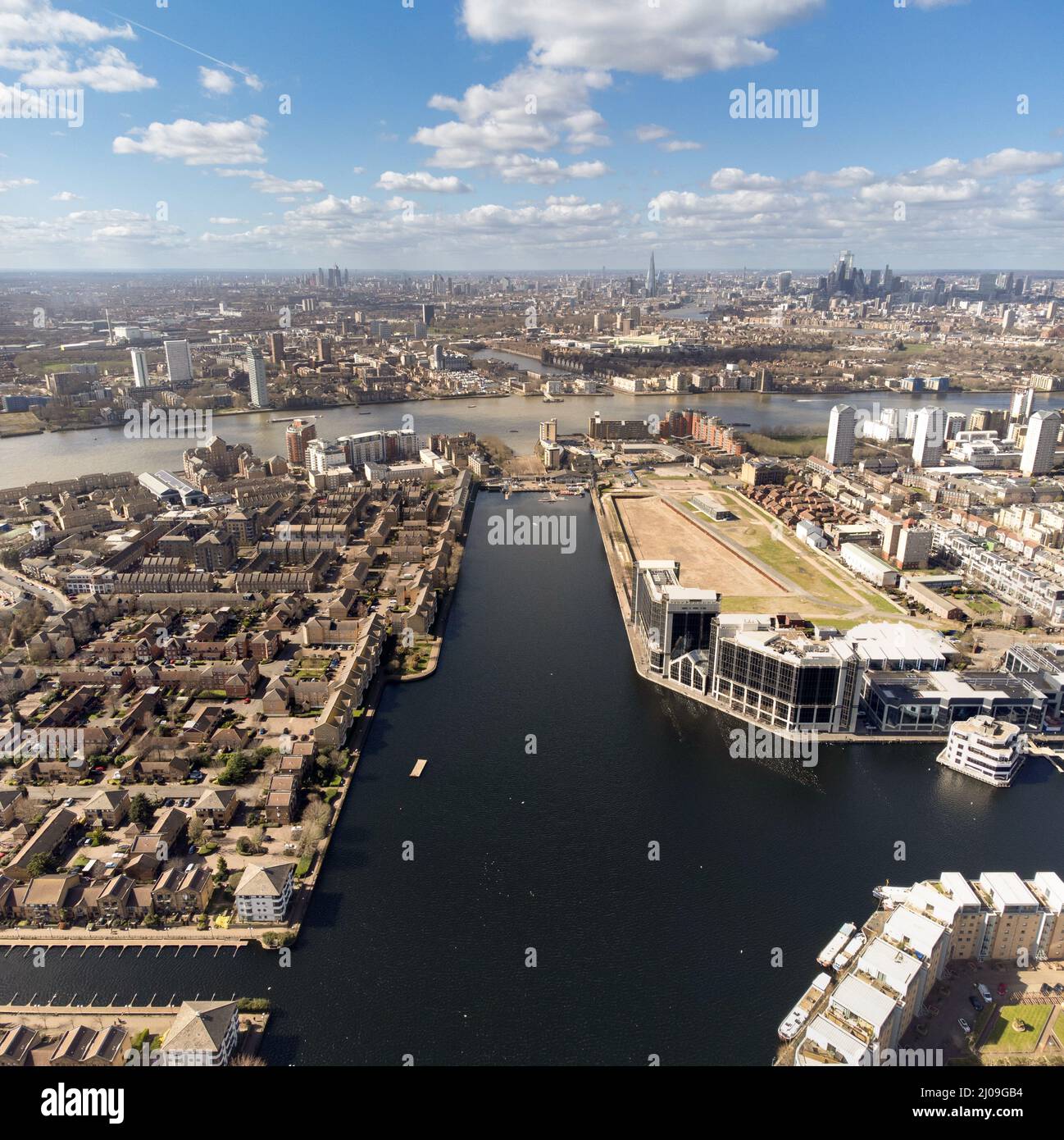 Millwall Inner and Outer Dock, Isle of dogs, London Stock Photo - Alamy