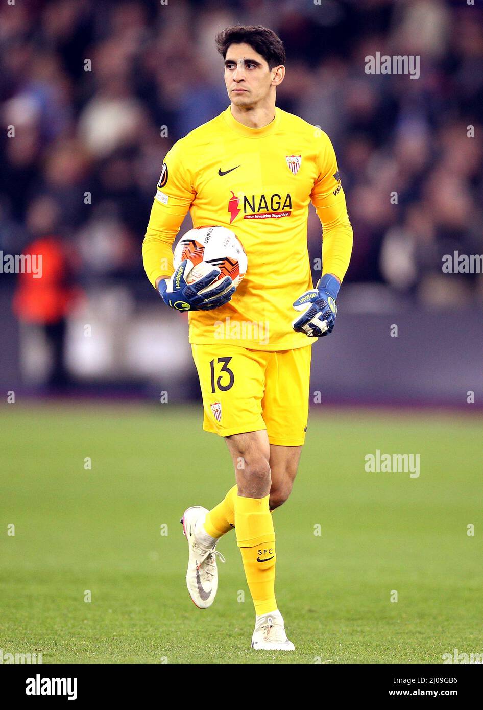 Yassine bounou 2022 hi-res stock photography and images - Alamy
