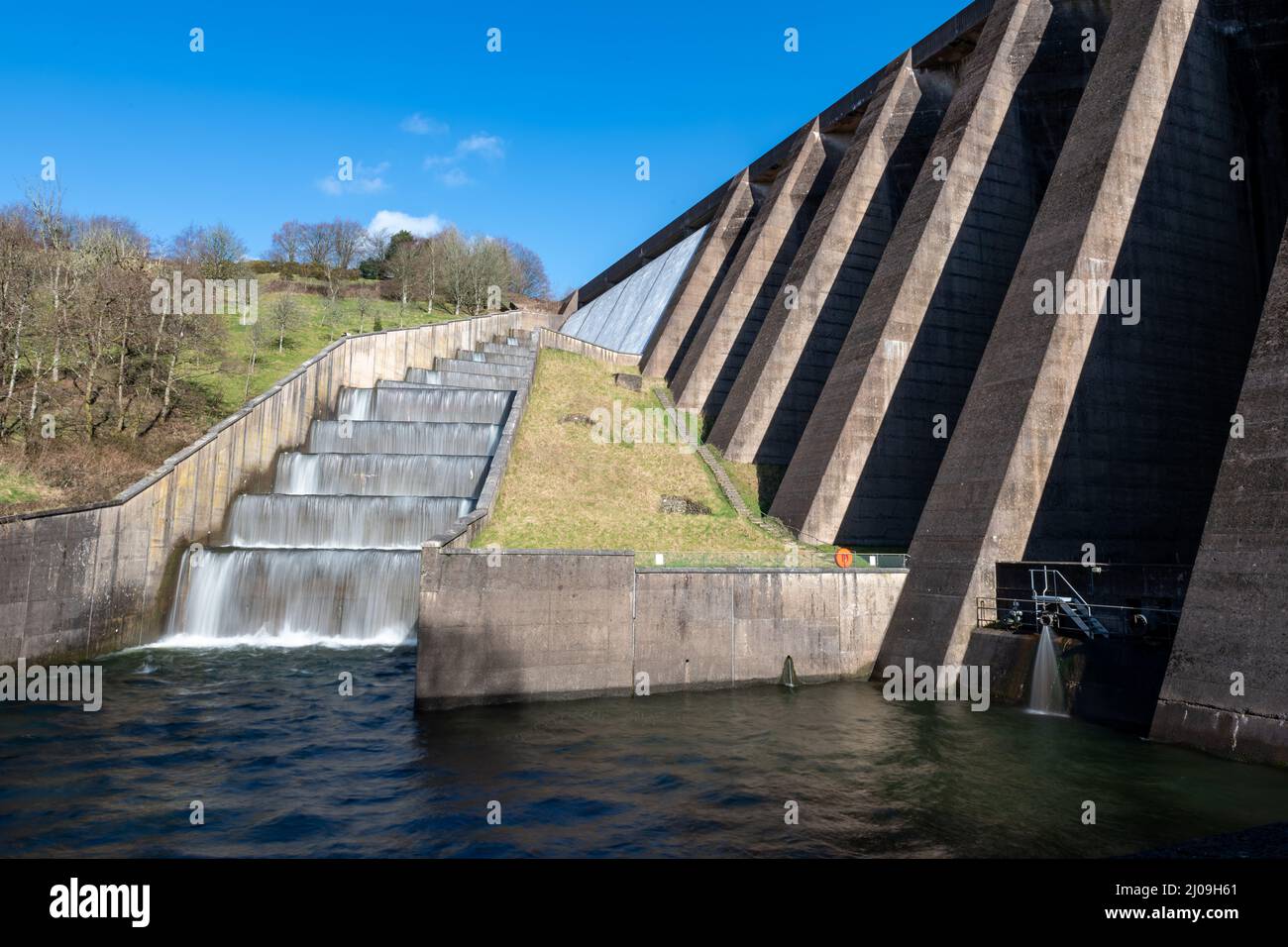 Long exposure of the waterfalls flowing over Wimbleball dam in Somerset ...