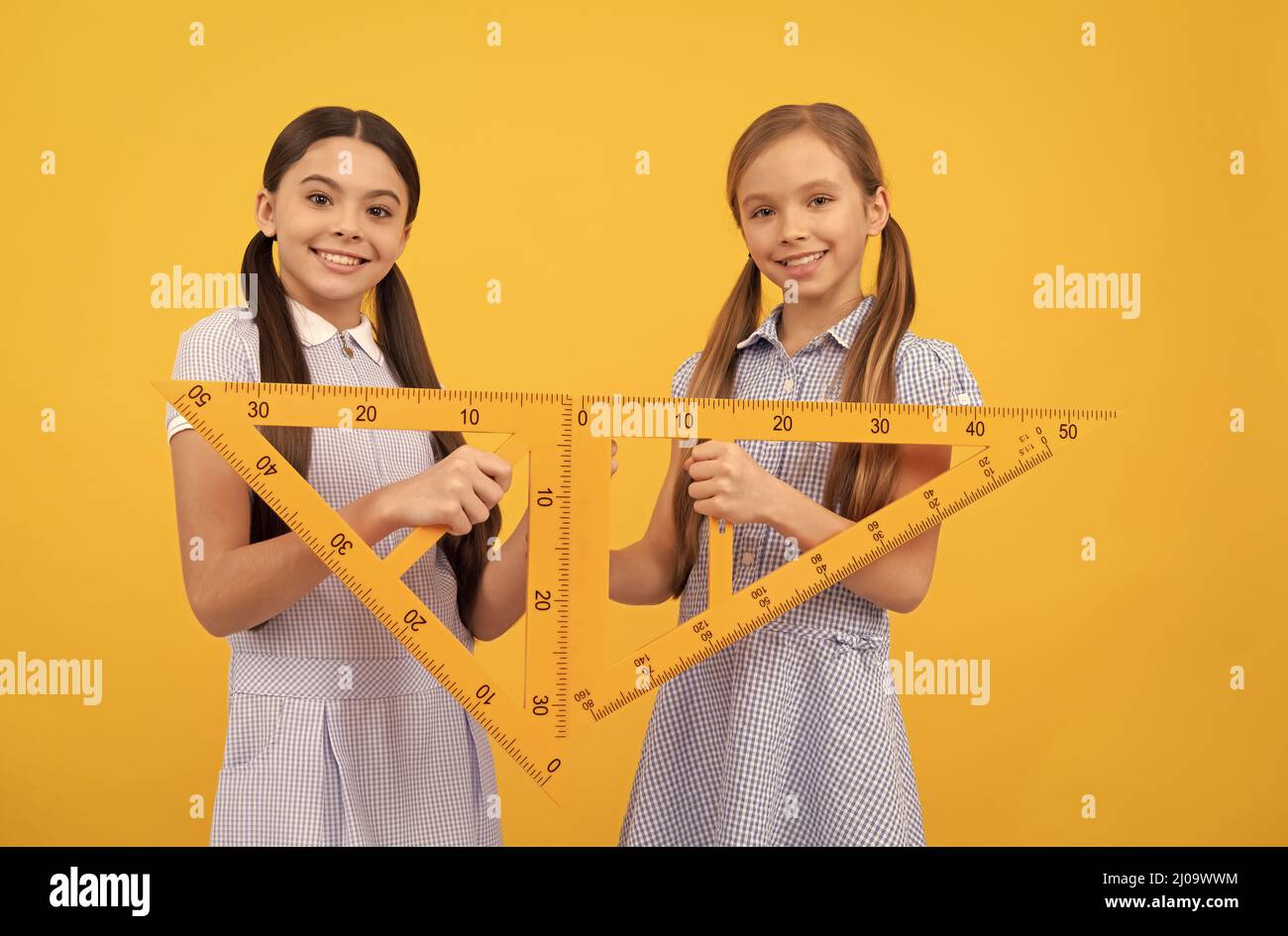 Kids maths hi-res stock photography and images - Alamy