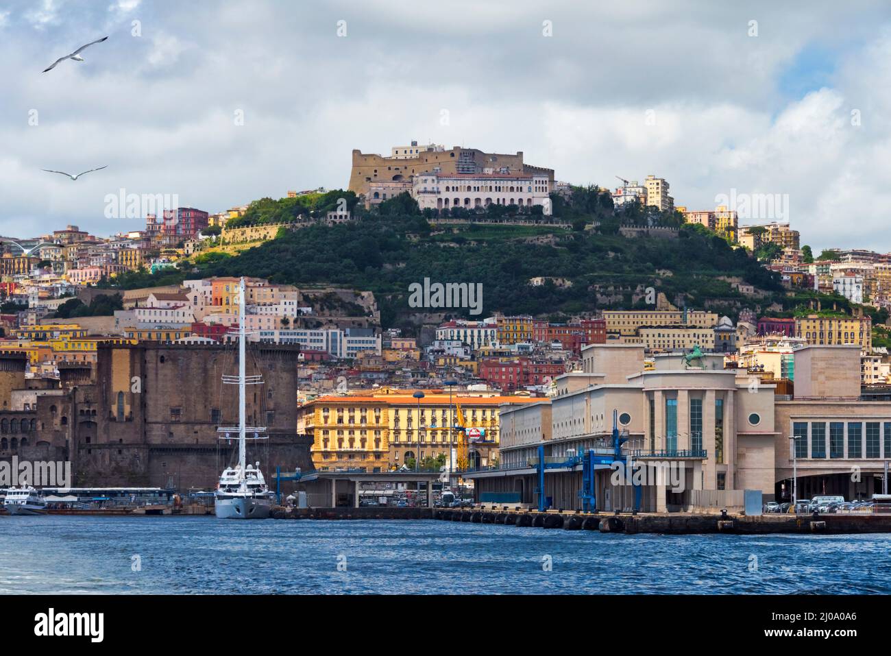 Castel sant’elmo naples italy High Resolution Stock Photography and ...