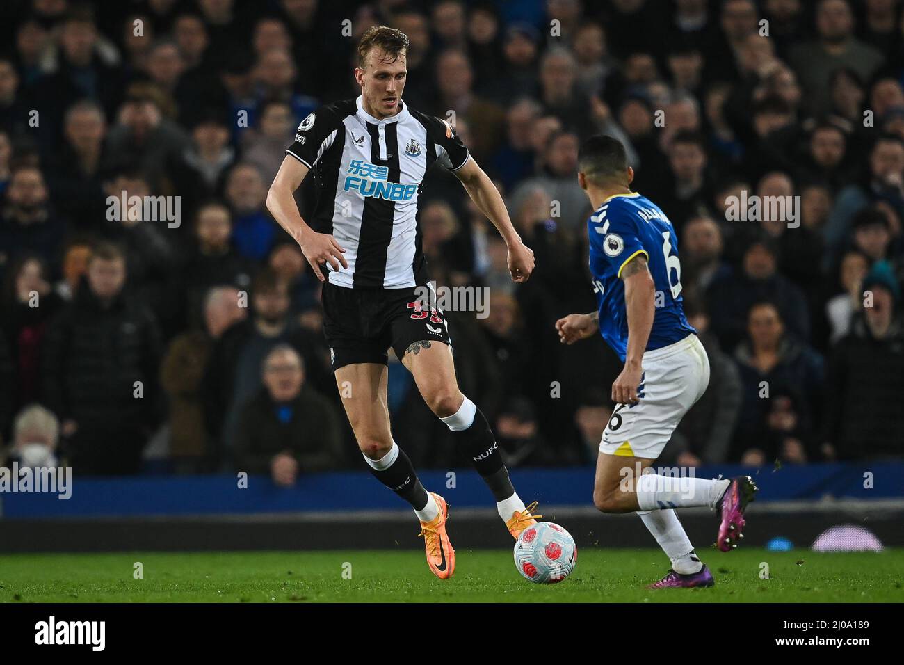 Dan burn in action hi-res stock photography and images - Alamy