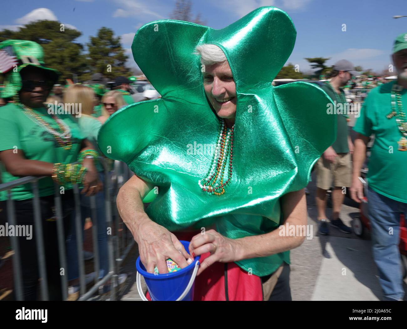 St. Louis, USA. 17th Mar, 2022. A woman wears a four leaf clover ...