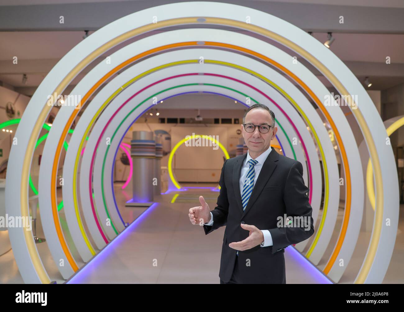 17 March 2022, Saxony-Anhalt, Leuna: Christof Günther, energy policy ...