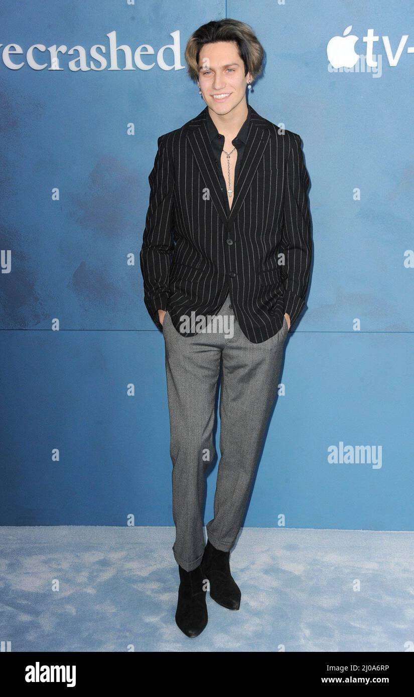 Los Angeles, CA. 17th Mar, 2022. Lil Huddy at arrivals for WECRASHED ...