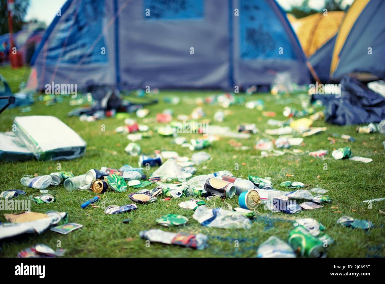 Event garbage cans hi-res stock photography and images - Alamy