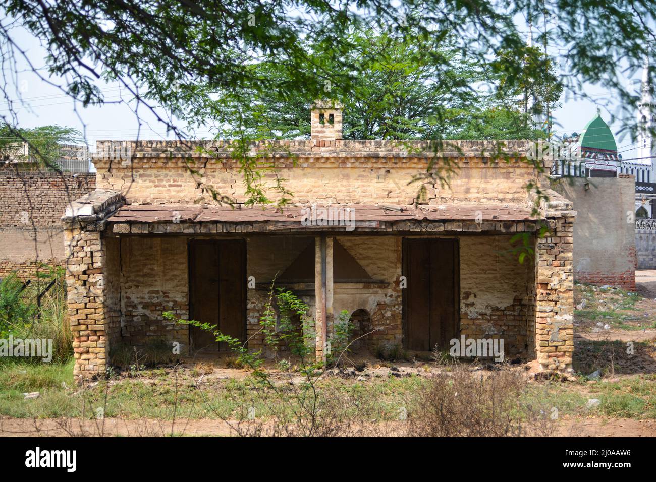 British colonial era railway quarter of an Indian Railway Stock Photo ...