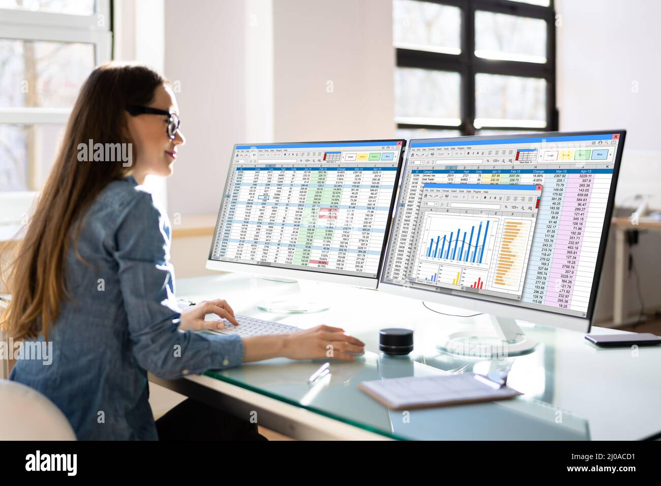 Analyst Employee Using Spreadsheet On Computer Screen Stock Photo - Alamy