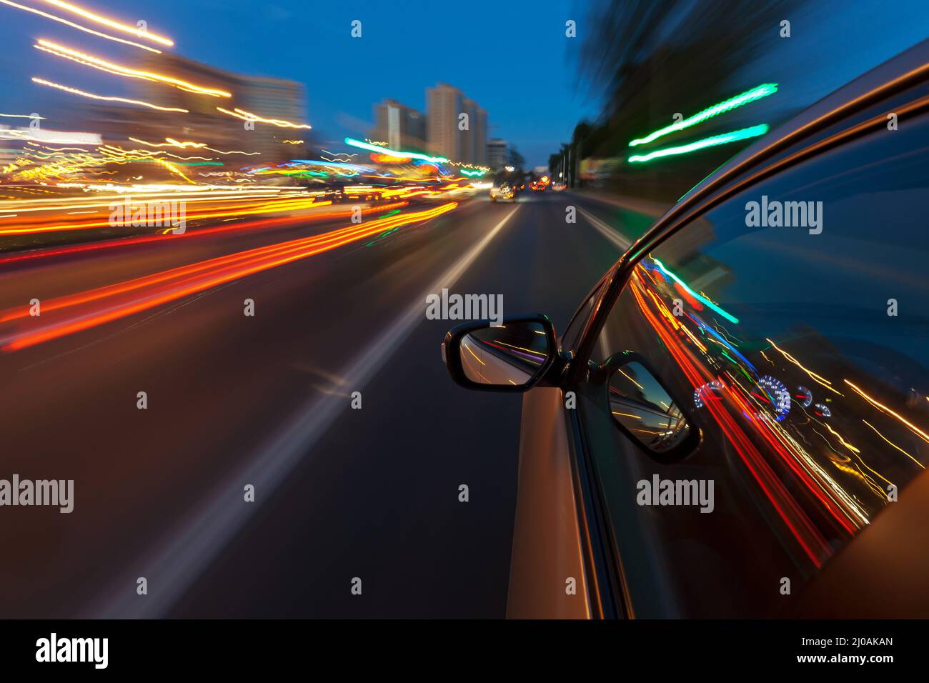 Car driveway at night hi-res stock photography and images - Alamy