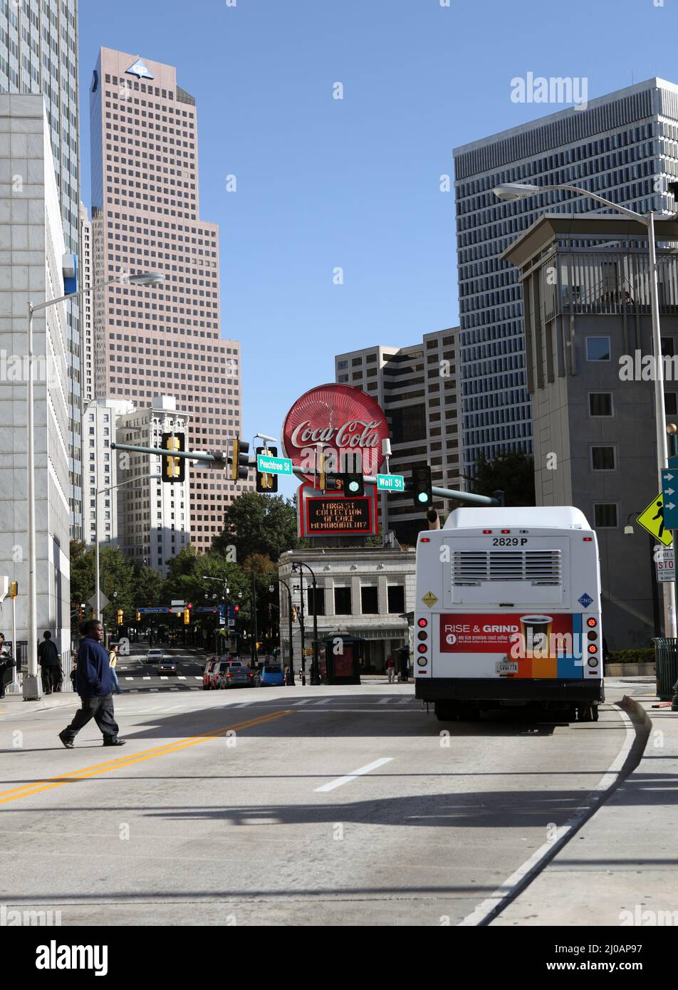 Atlanta bus hi-res stock photography and images - Alamy