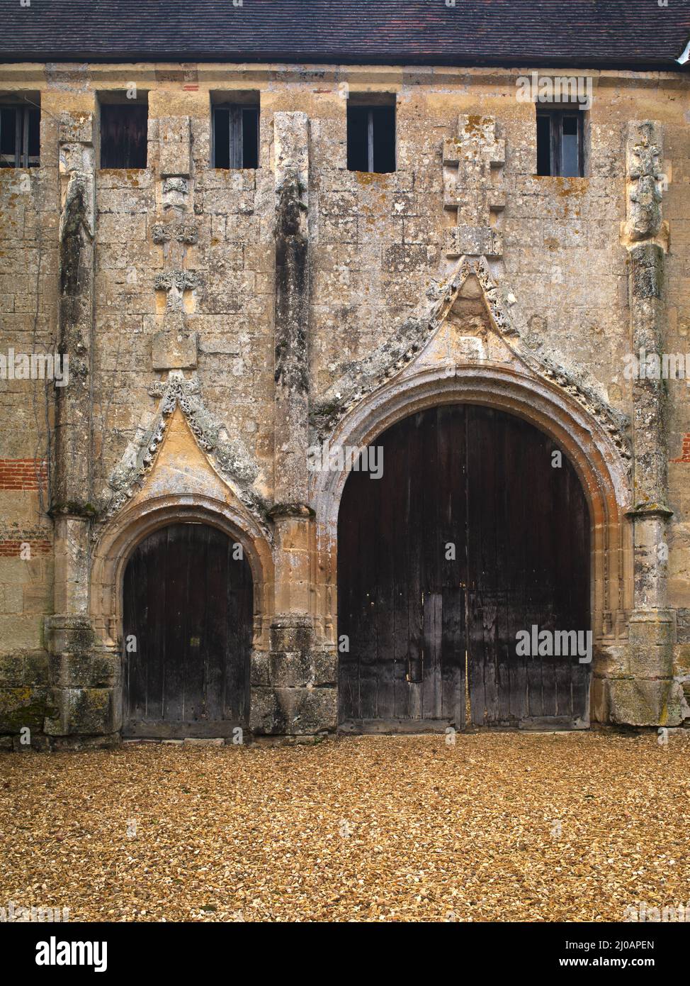 Broken gates hi-res stock photography and images - Alamy