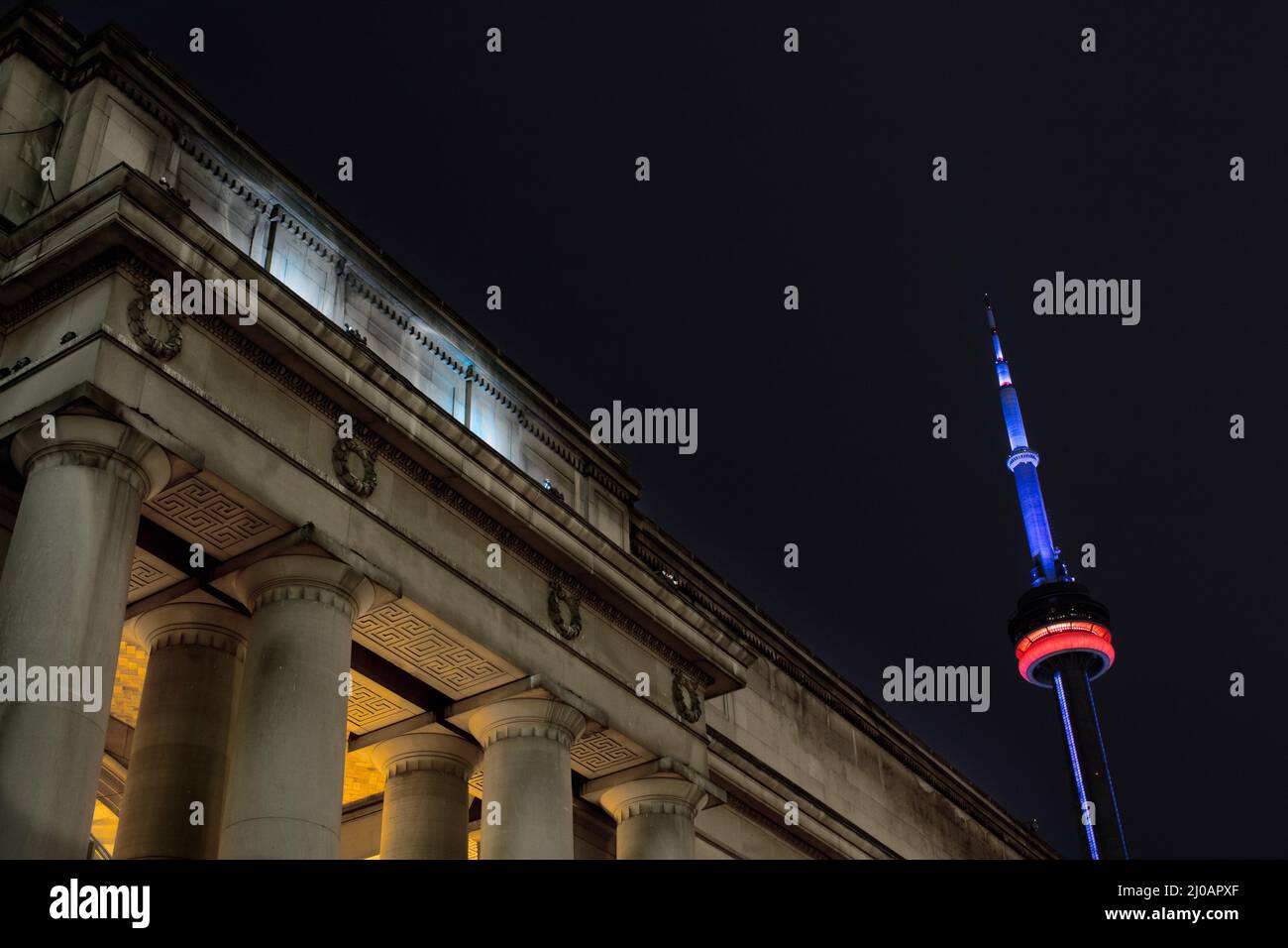 Cn tower tallest structure in hi-res stock photography and images - Alamy