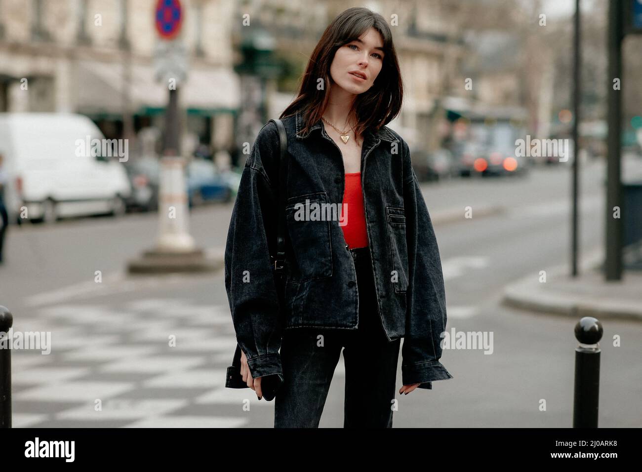 Street style, Anja Winkelmann arriving at Patou Fall-Winter 2022-2023 ...