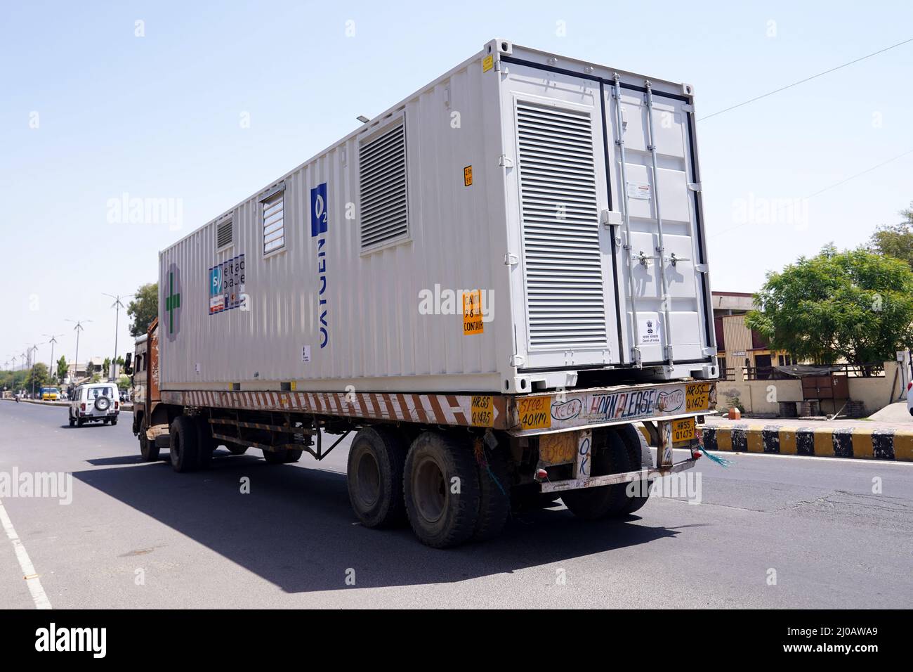 Oxygen generation plant hi-res stock photography and images - Alamy