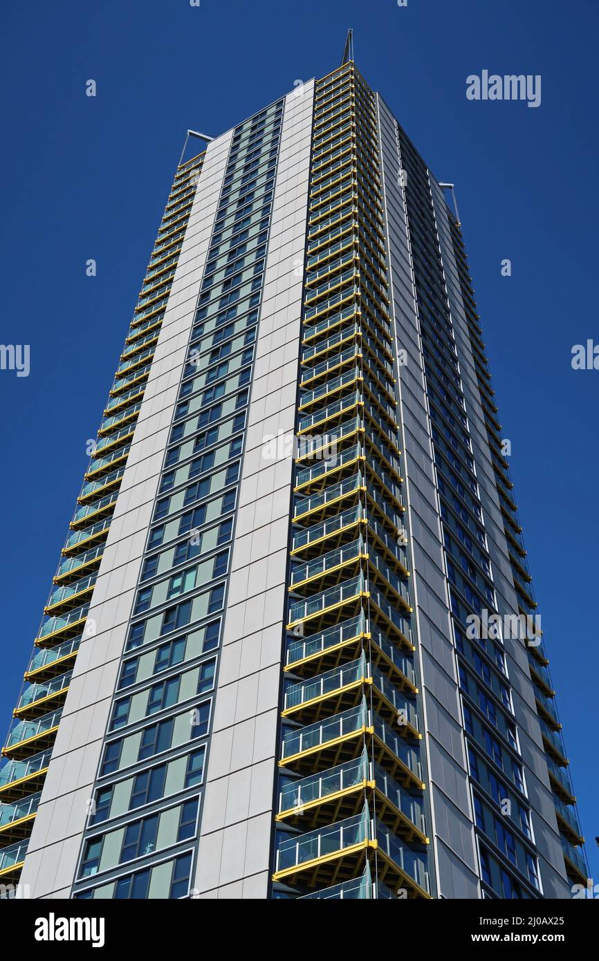 High Point, 46 storey, 142m residential tower at London's Elephant and ...