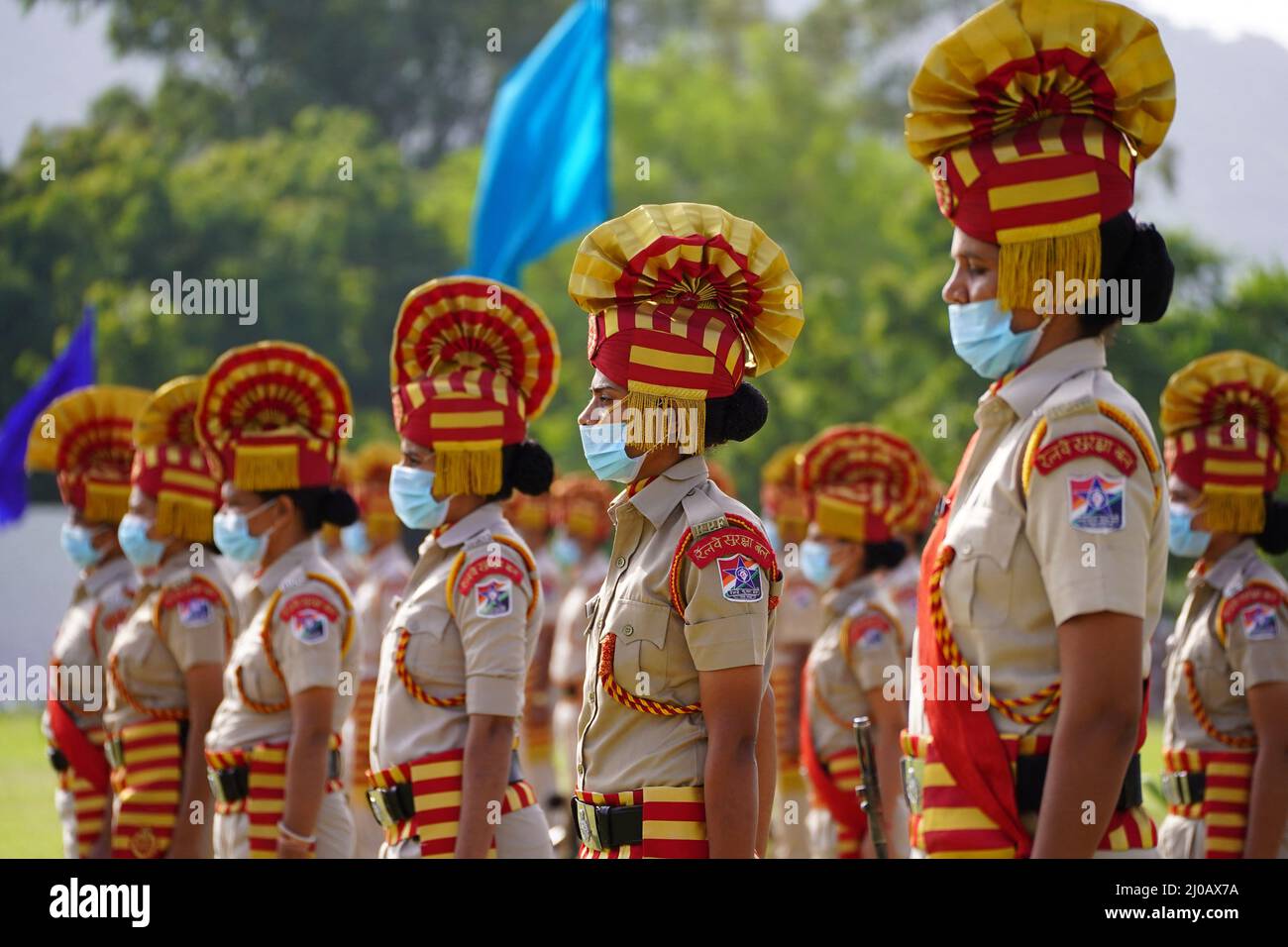 Indian Railway Protection Force (RPF) personnel wearing face masks ...