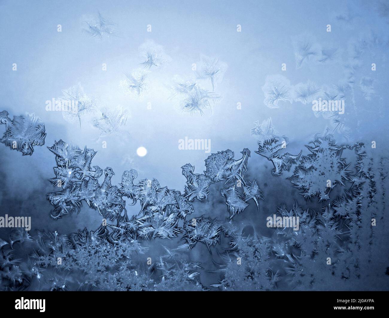 Ice diamonds hi-res stock photography and images - Alamy