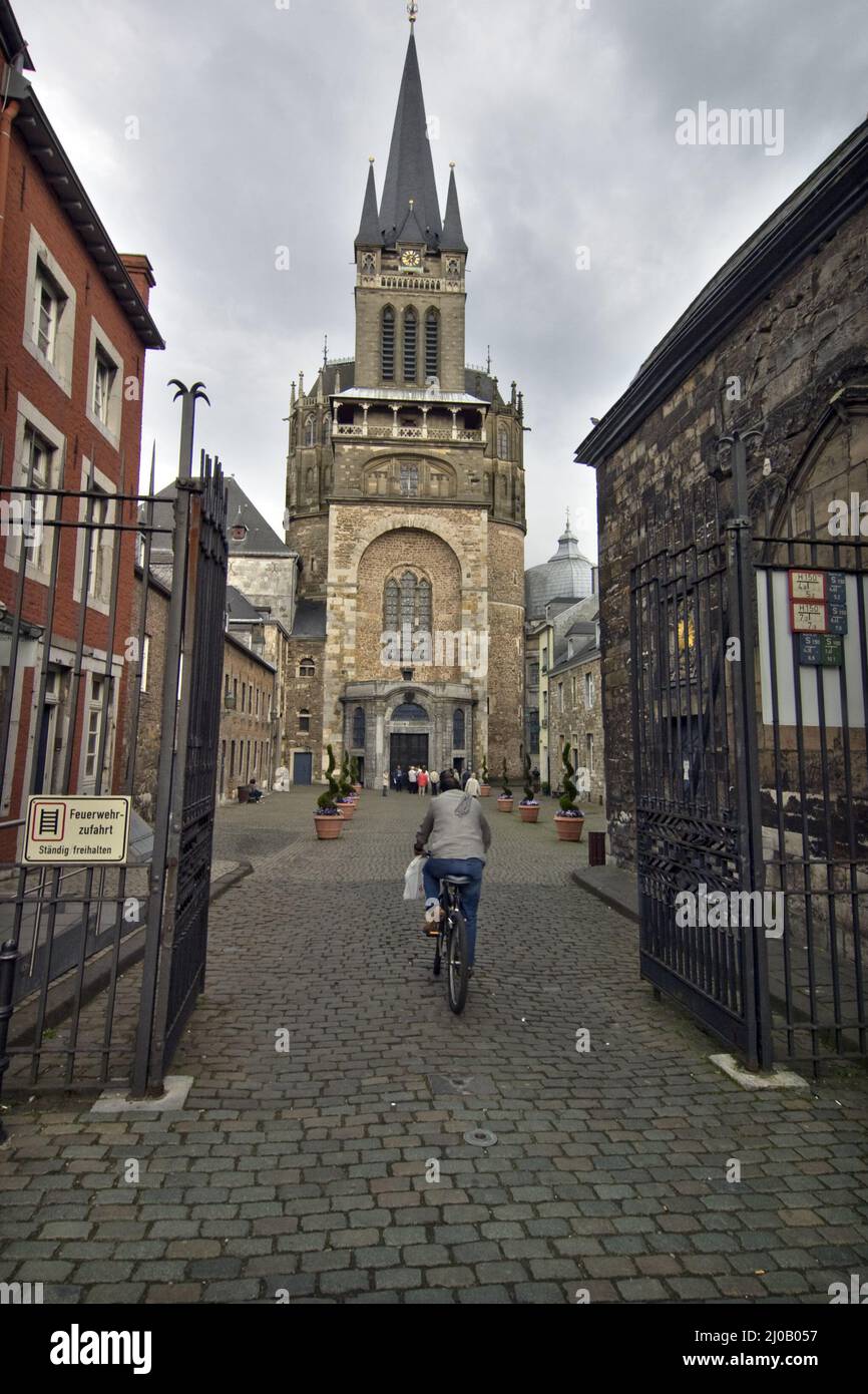 Imperial Cathedral of Aachen Stock Photo - Alamy