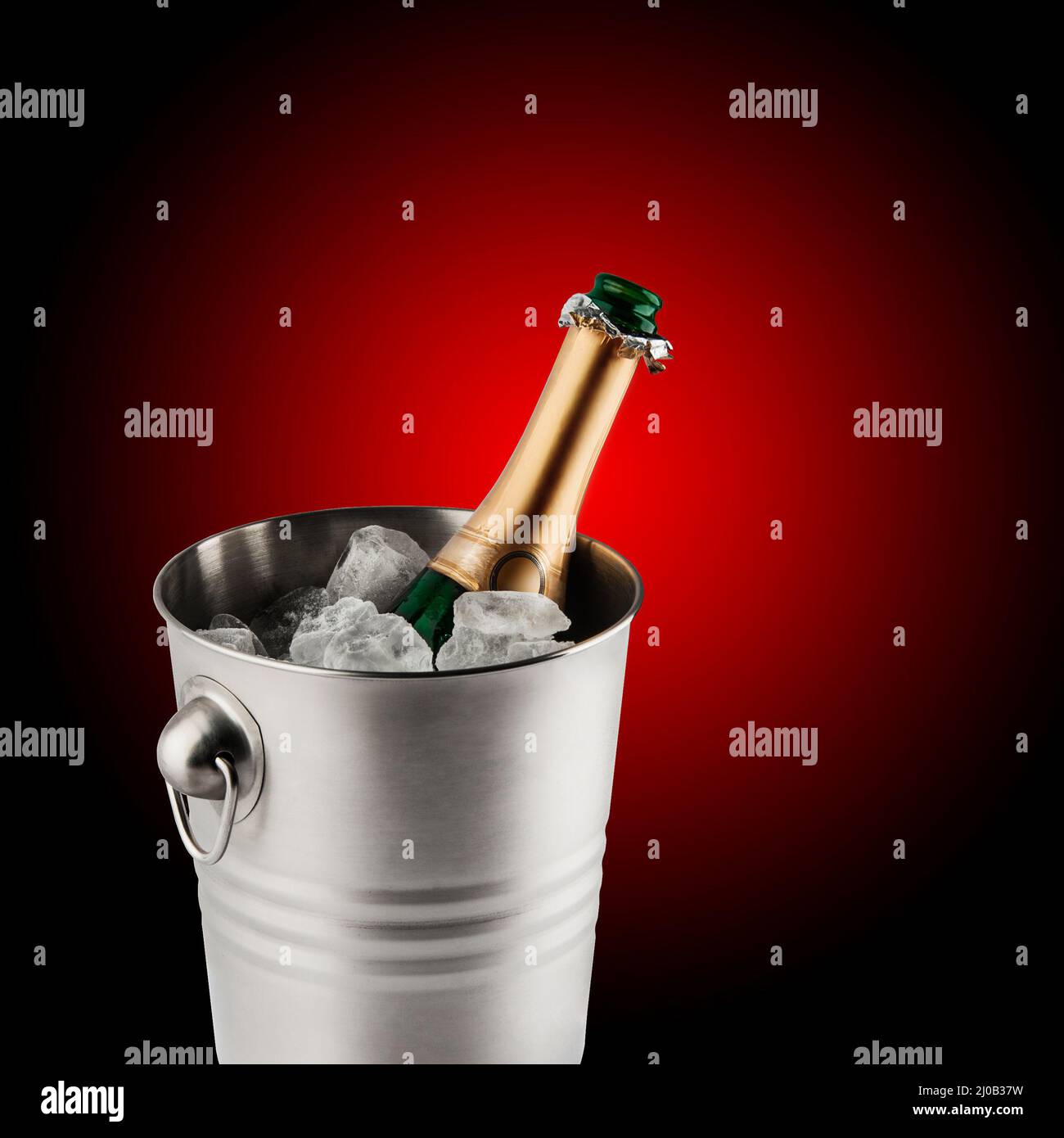 Champaign bottle hi-res stock photography and images - Alamy