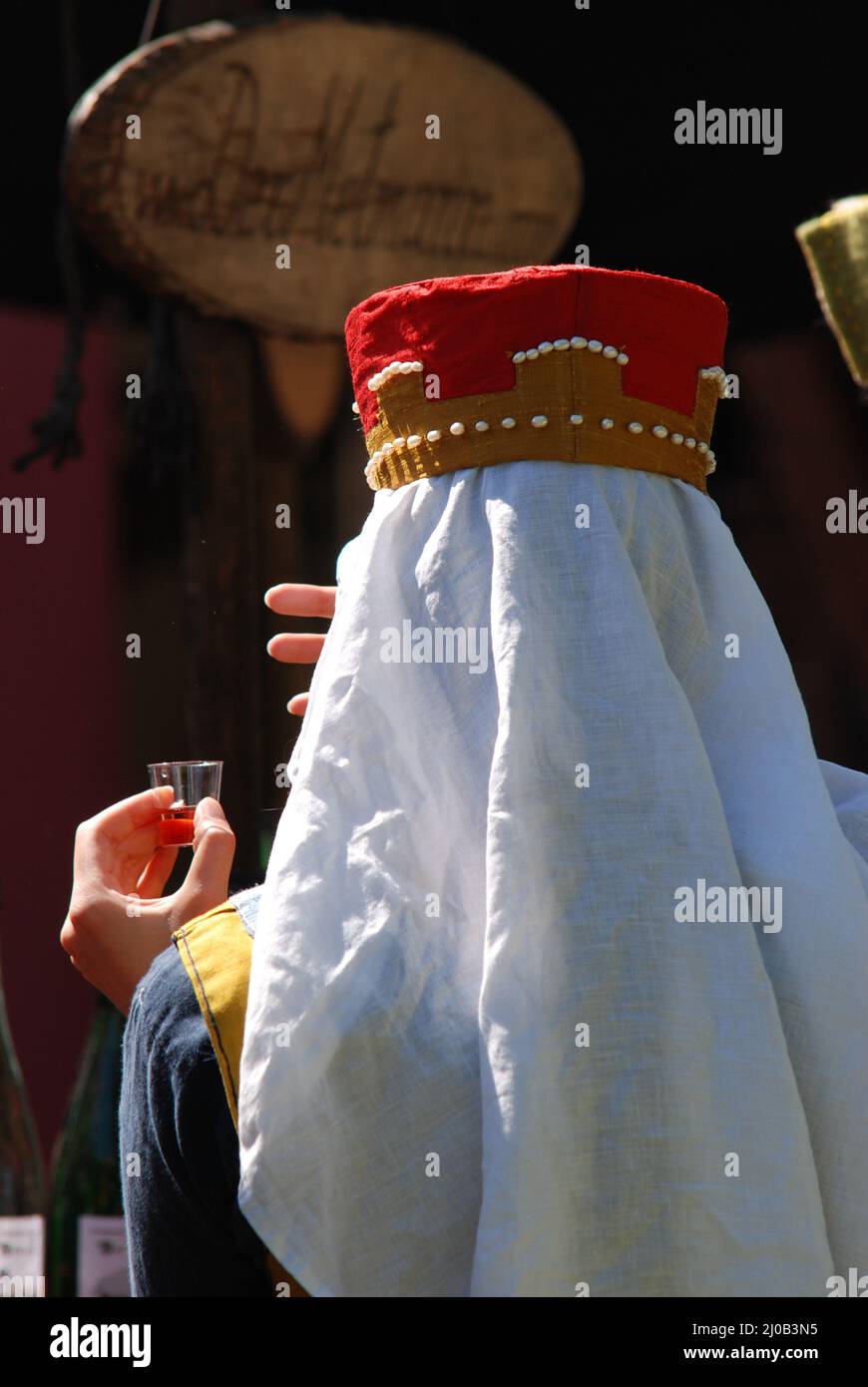 Wine tasting medieval market Stock Photo - Alamy