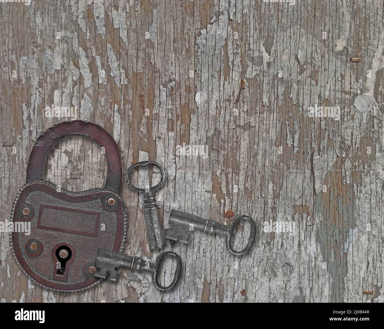 Vintage padlock on old hi-res stock photography and images - Alamy