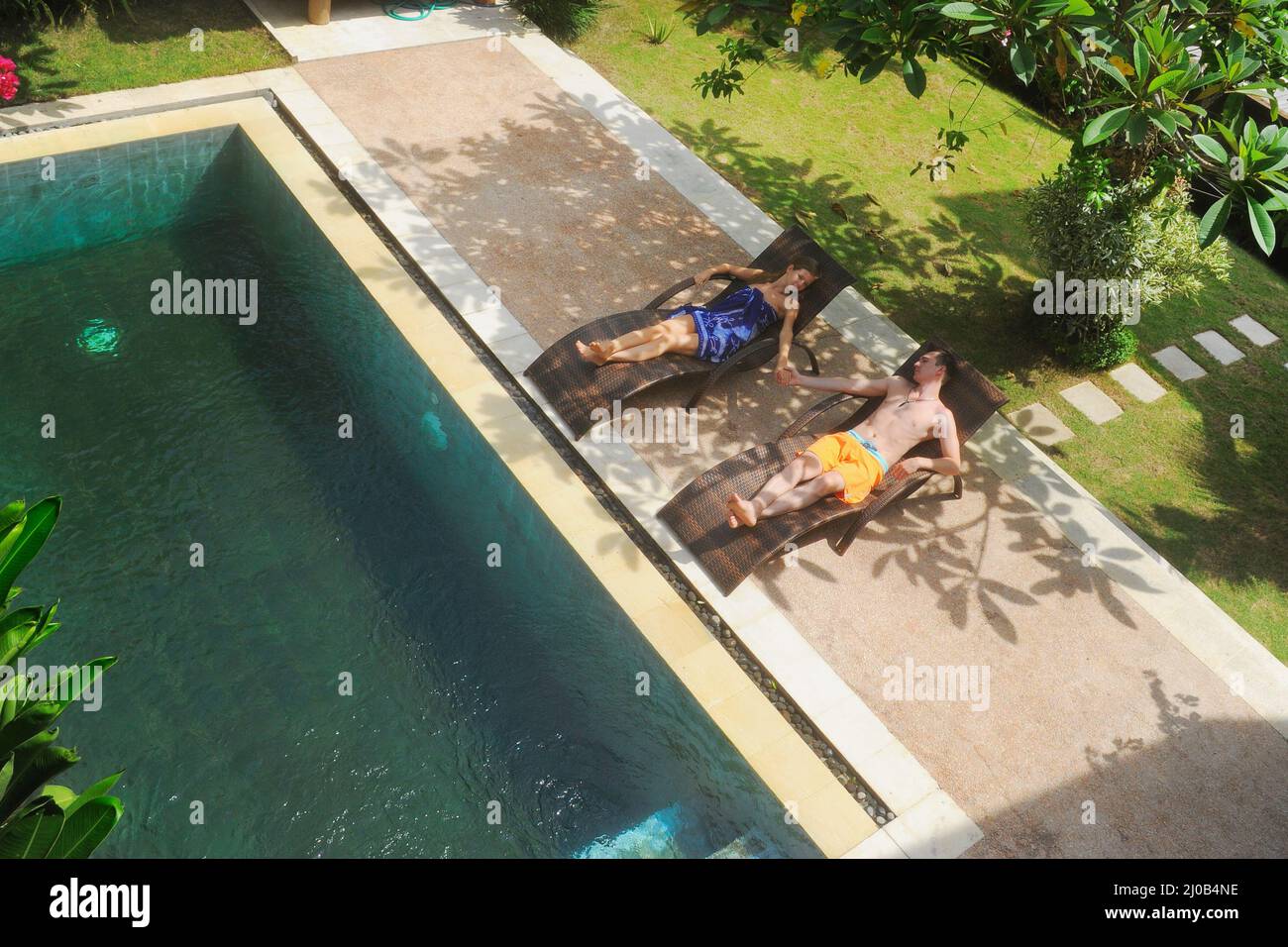 Young people relax Stock Photo - Alamy