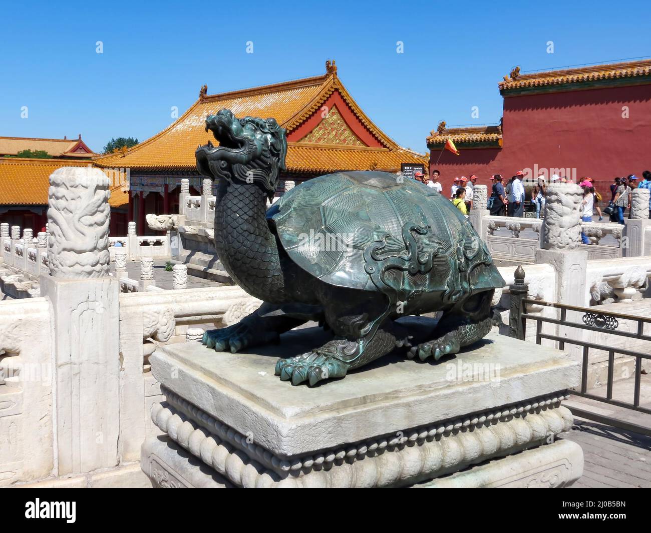 Bronze dragon-turtle statue in the Forbidden City, Beijing, China Stock ...