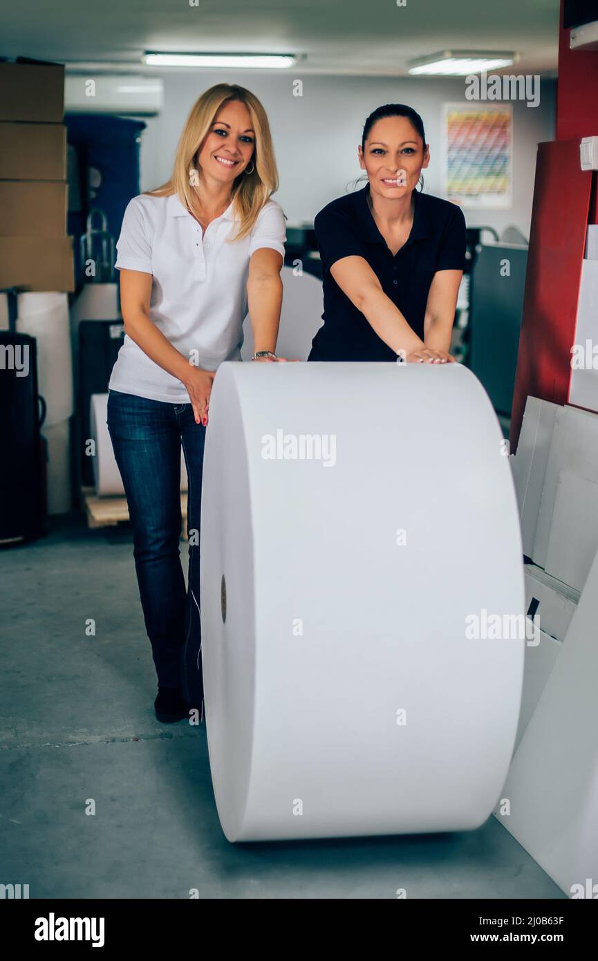 Woman working in printing hi-res stock photography and images - Alamy