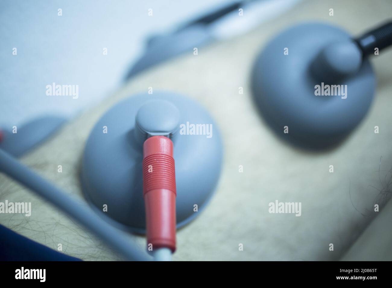 Electro stimulation used to treat pain Stock Photo - Alamy