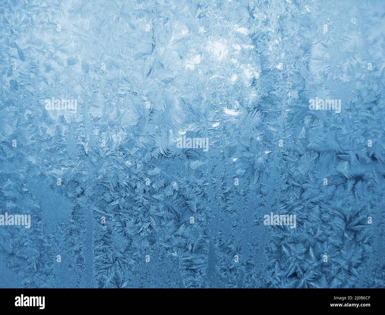 Ice diamonds hi-res stock photography and images - Alamy