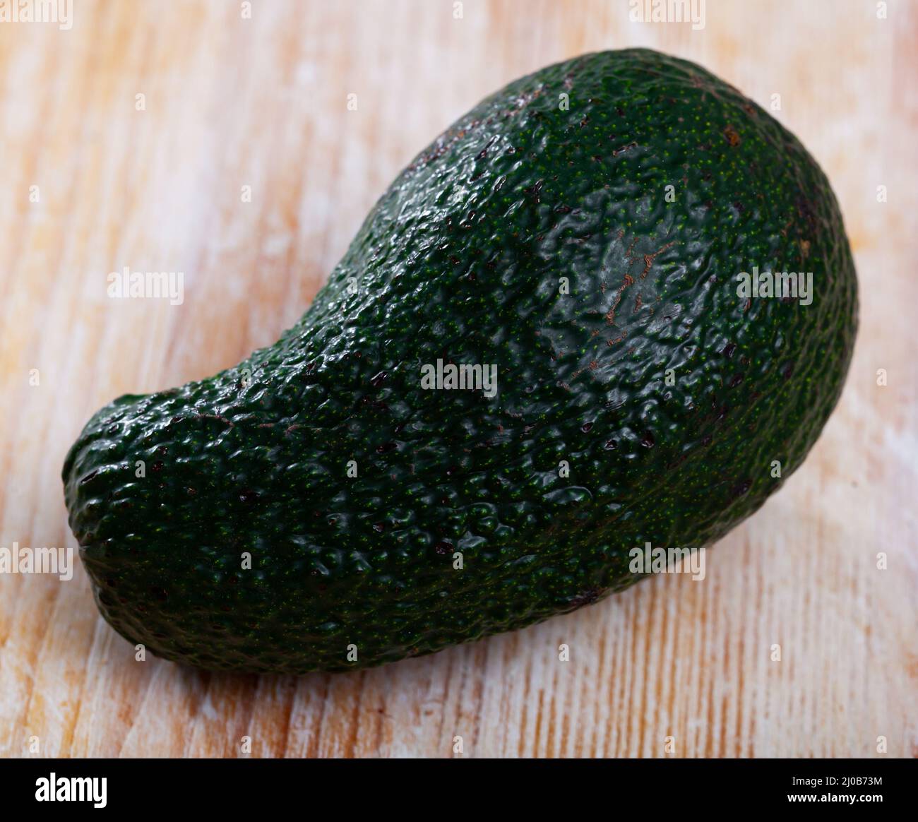 Fresh green avocado Stock Photo - Alamy
