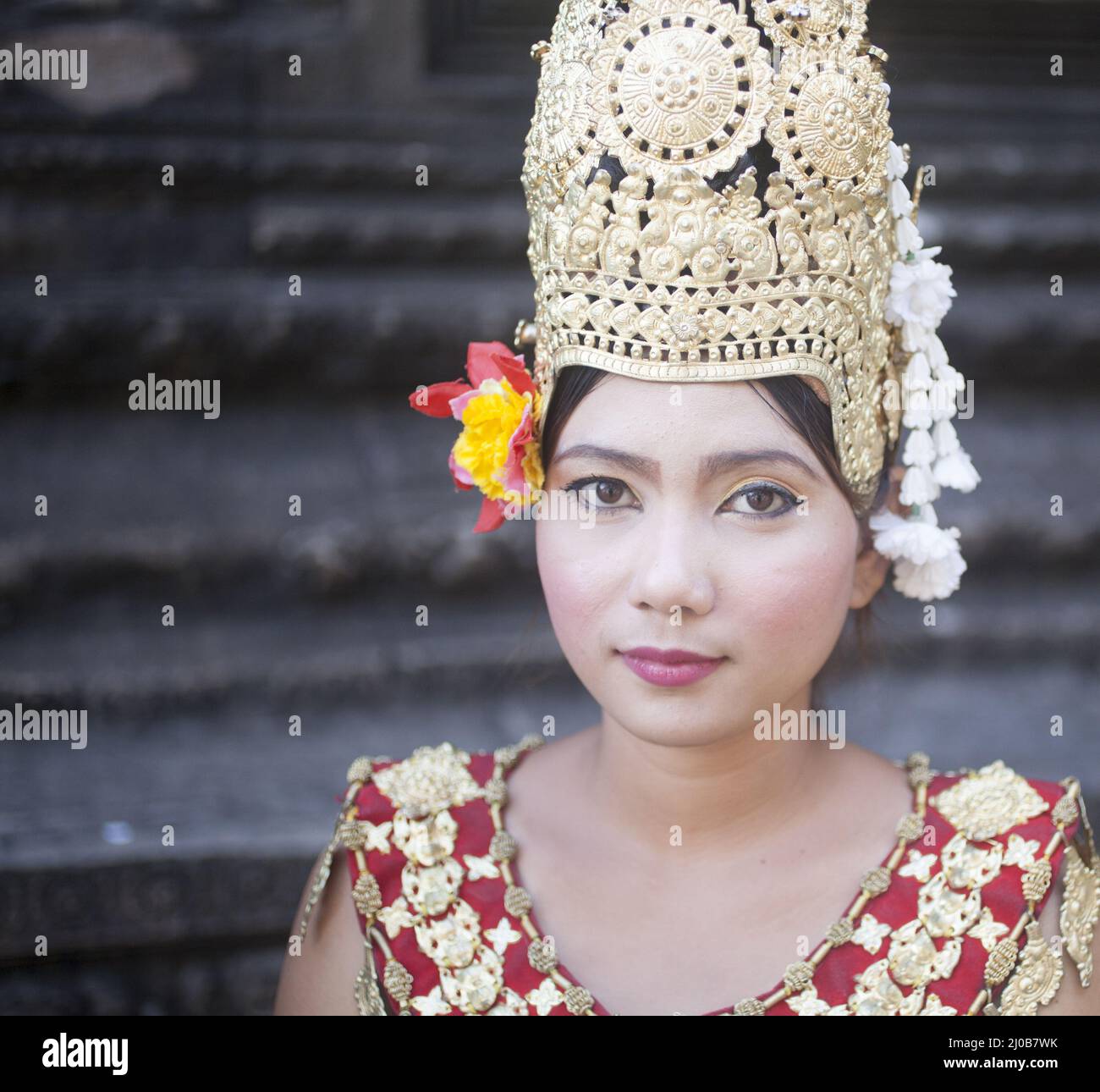 Cambodian lady dancer Cambodia Siam reap Stock Photo - Alamy