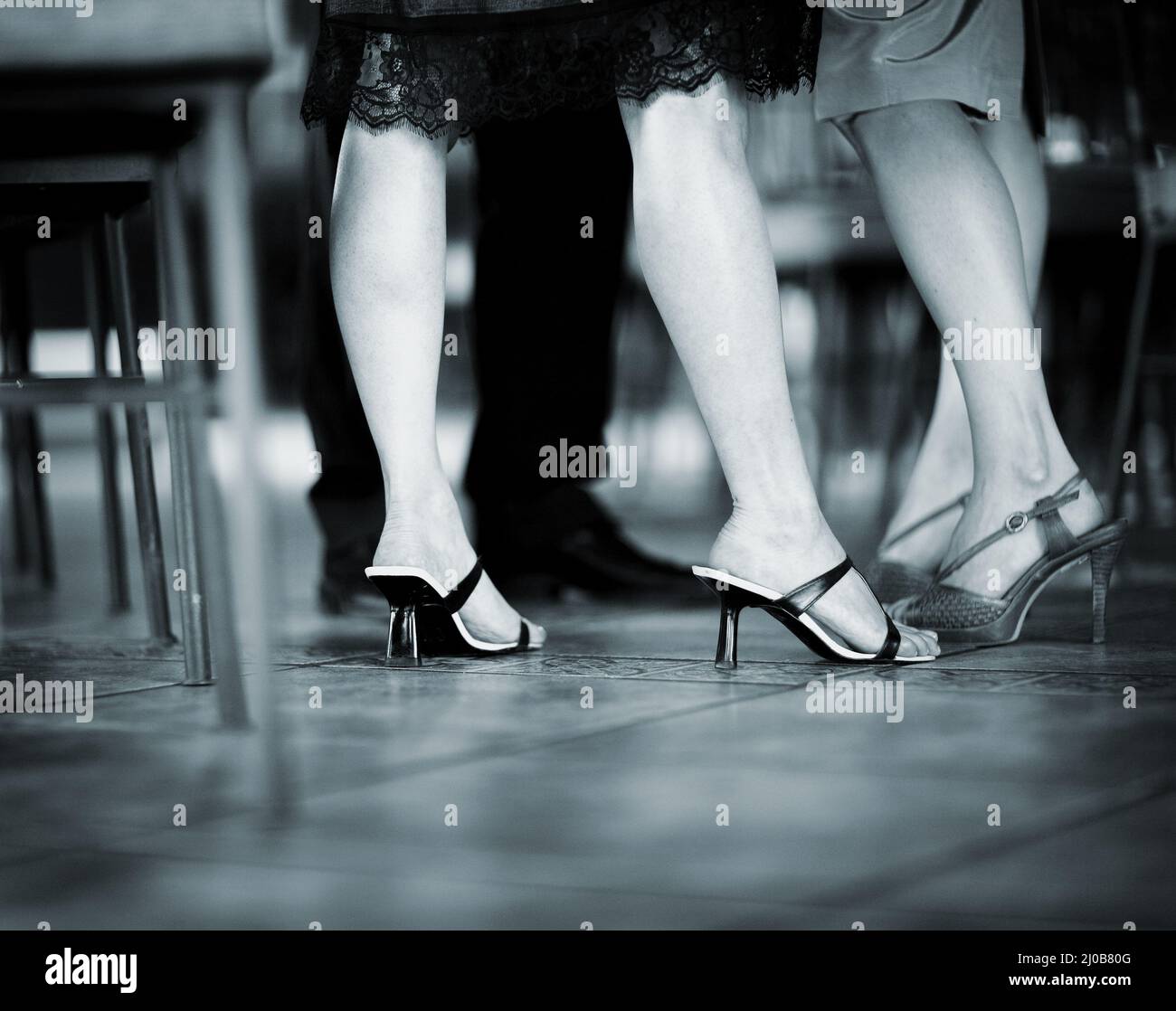Beautiful female feet hi-res stock photography and images - Alamy