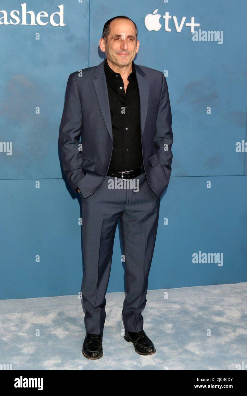 Los Angeles, CA. 17th Mar, 2022. Peter Jacobson at arrivals for ...