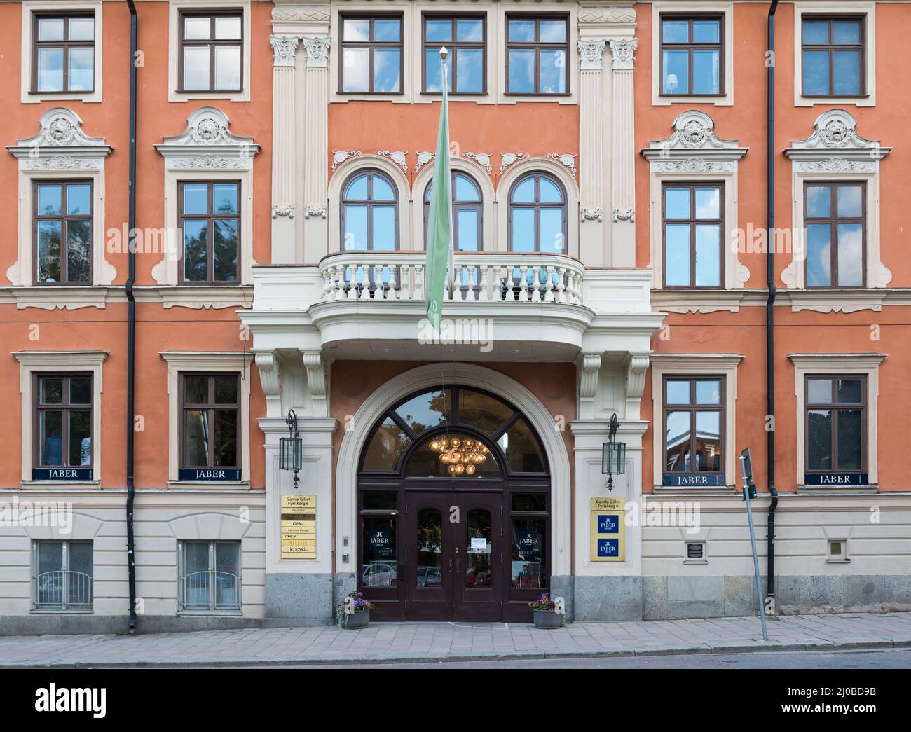 Knowit hi-res stock photography and images - Alamy