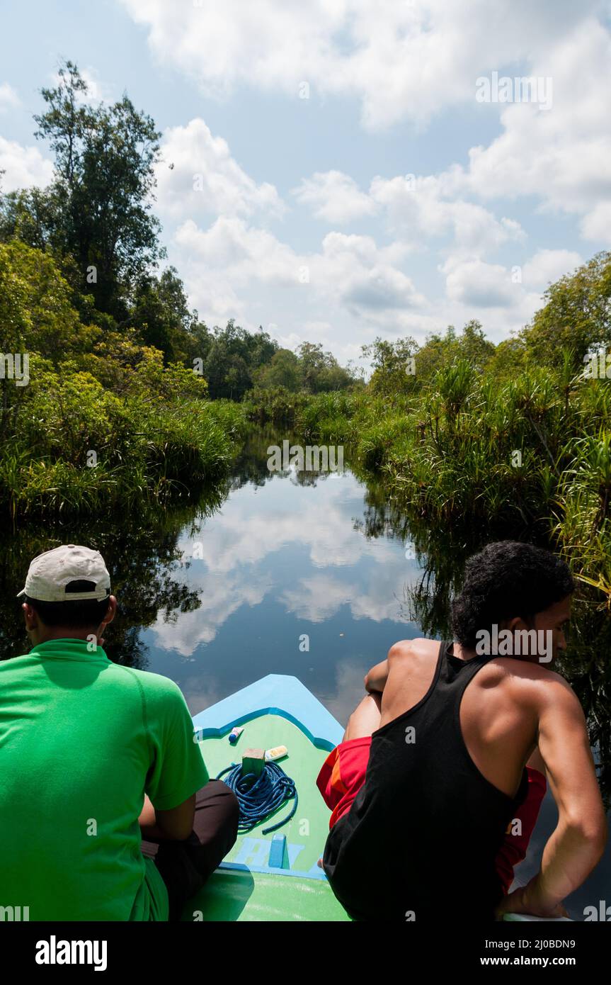 Two person boat hi-res stock photography and images - Alamy