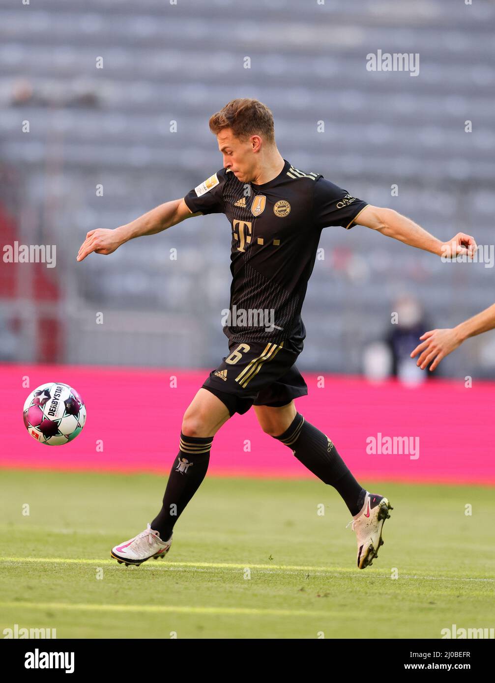 Kimmich body hi-res stock photography and images - Alamy