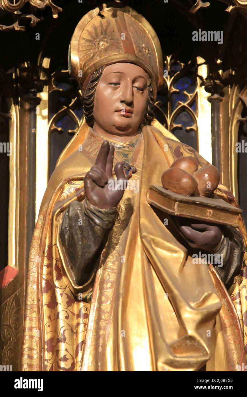 Boiserie gothique hi-res stock photography and images - Alamy