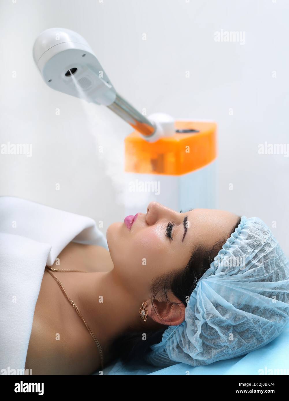 Steam therapy hi-res stock photography and images - Alamy