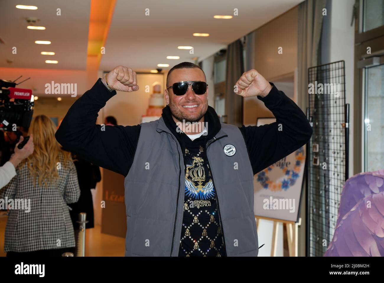 Eric Sindermann beim Mates Date Influencer Event während der Mercedes ...