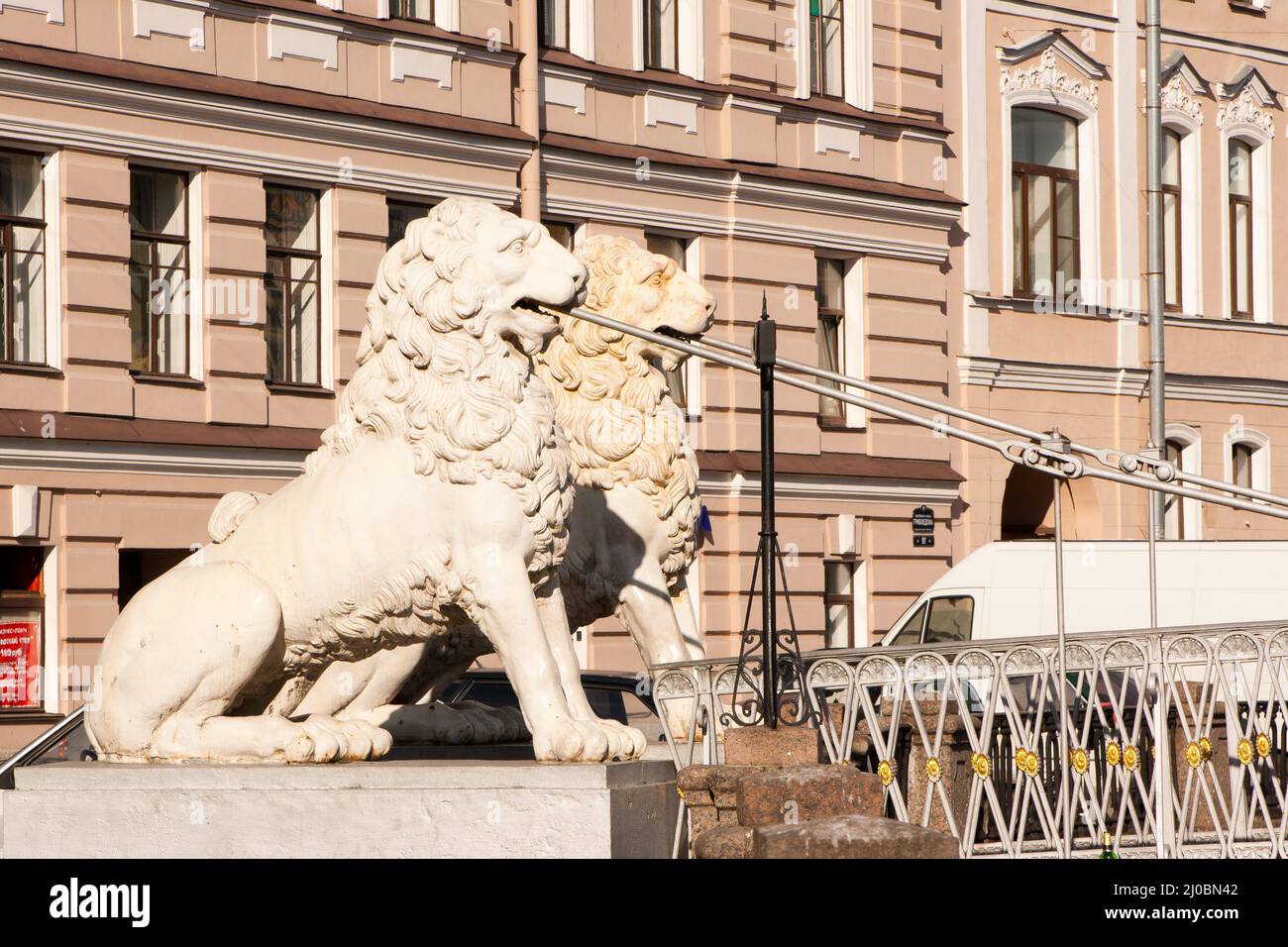 Lions on Lion bridge in St. Petersburg Stock Photo - Alamy
