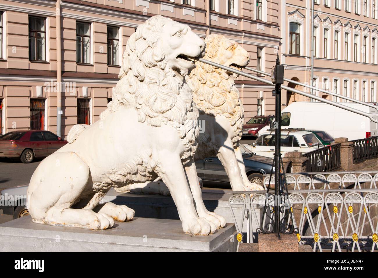 Lions on Lion bridge in St. Petersburg Stock Photo - Alamy